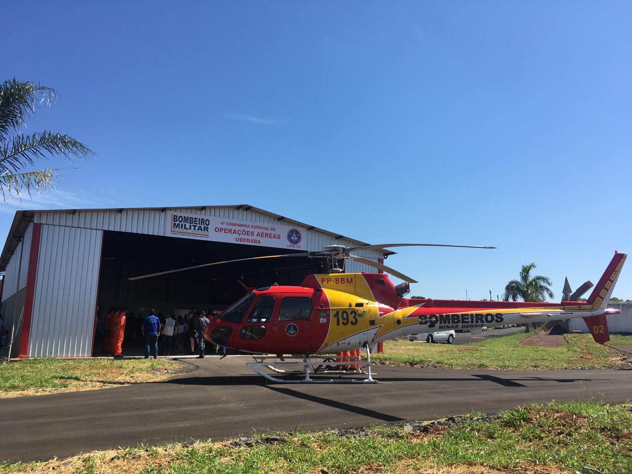 - Governo de Minas Gerais entrega helicóptero do Samu para o Triângulo ...